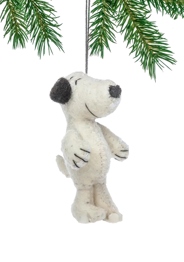 Hand-Sewn Felt Snoopy Ornament - Bensgarden.com